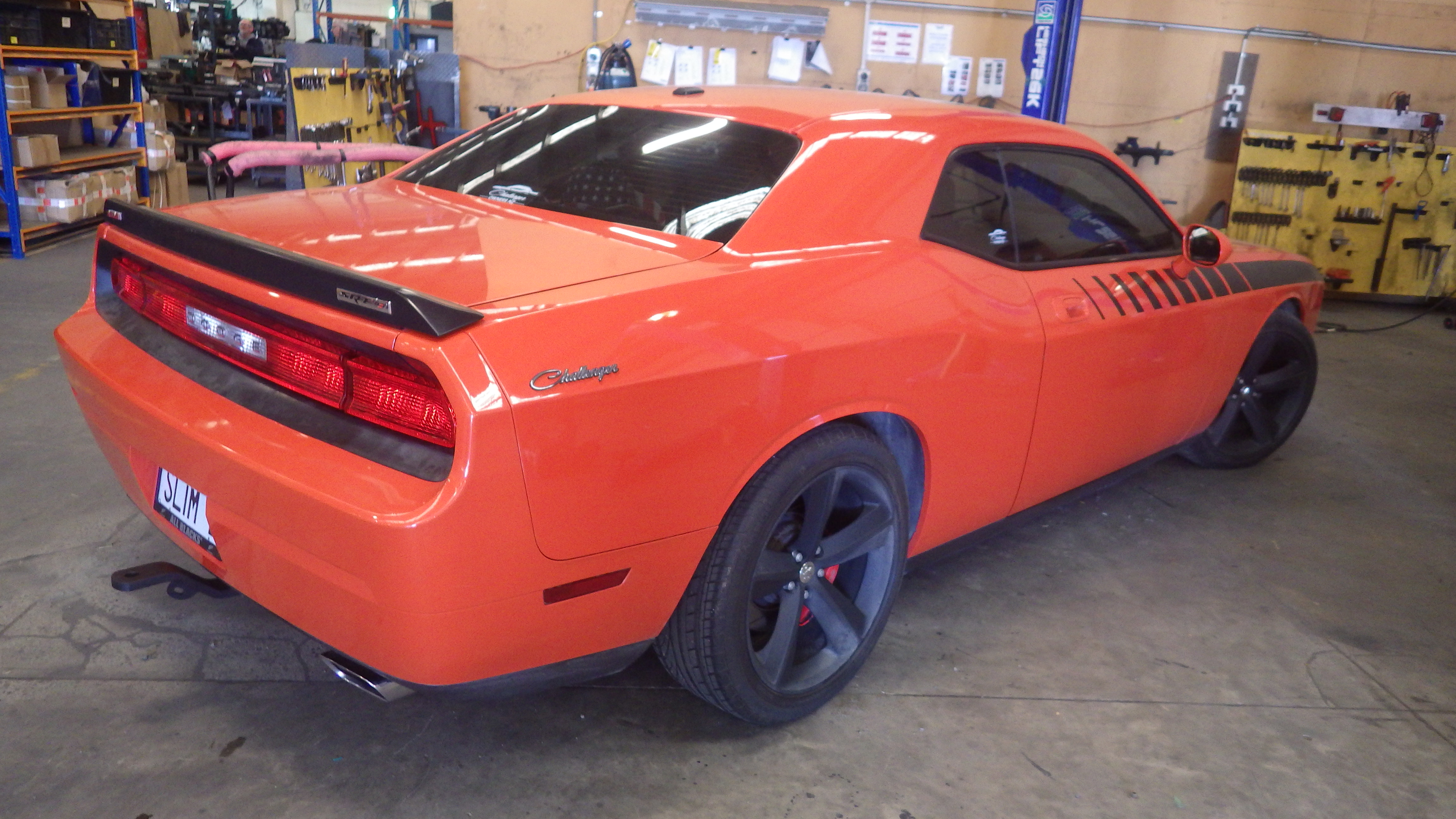 DODGE CHALLENGER SPORTS CAR 2008-2015