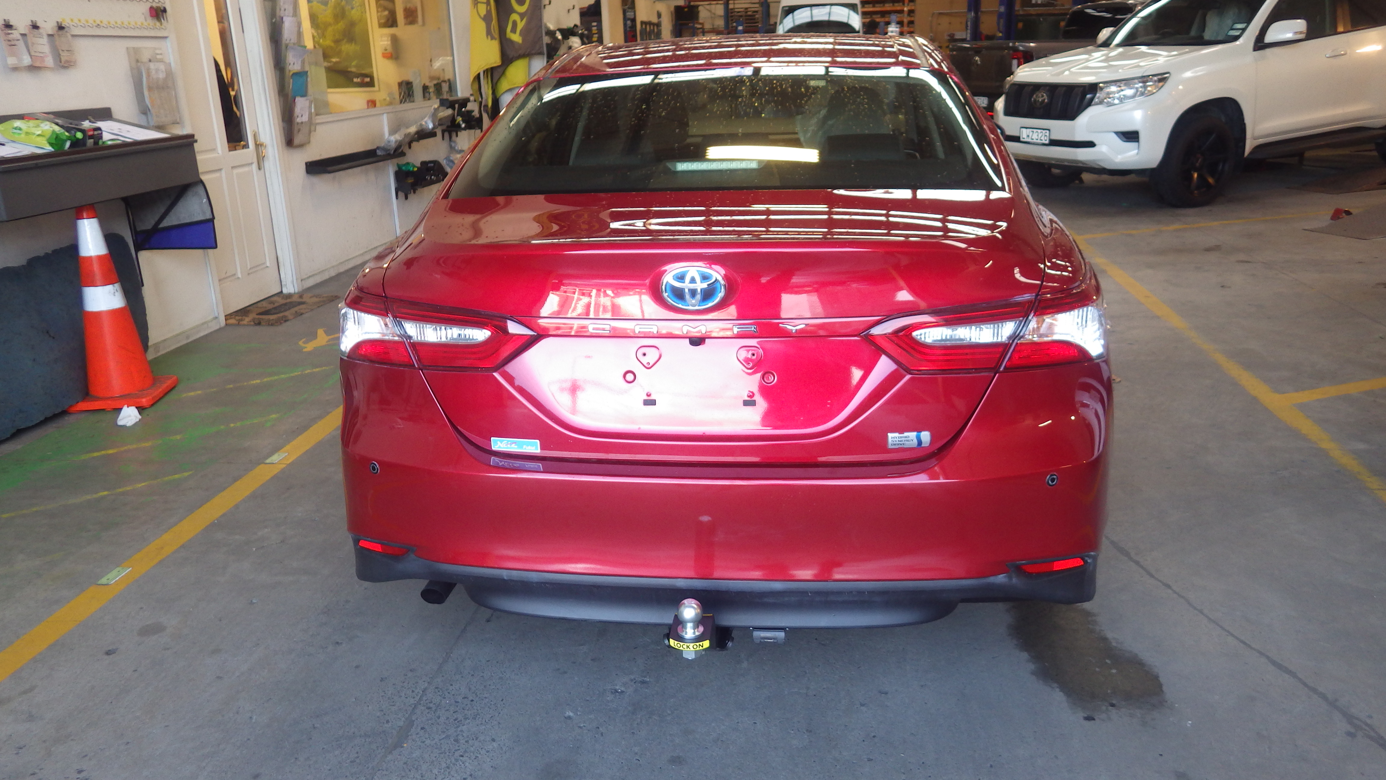 TOYOTA CAMRY SALOON 2017-CURRENT